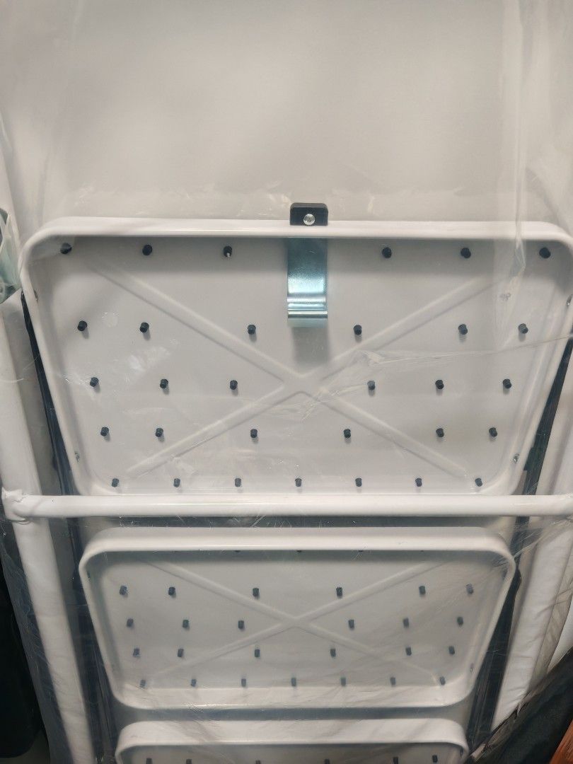 SINEWY SG 3-Step Step Ladder, Furniture & Home Living, Home Improvement ...