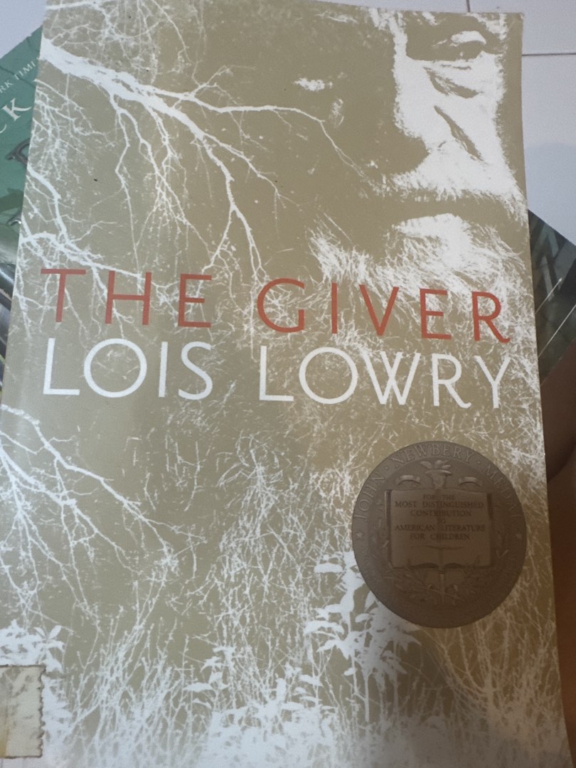 The Giver Book, Hobbies & Toys, Books & Magazines, Fiction & Non ...