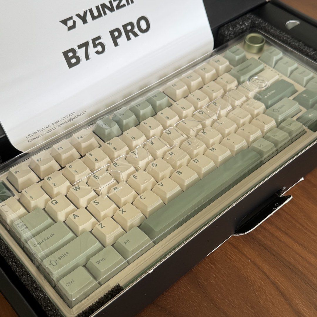 YUNZII B75 Pro Mechanical Keyboard - Green, Computers & Tech, Parts ...