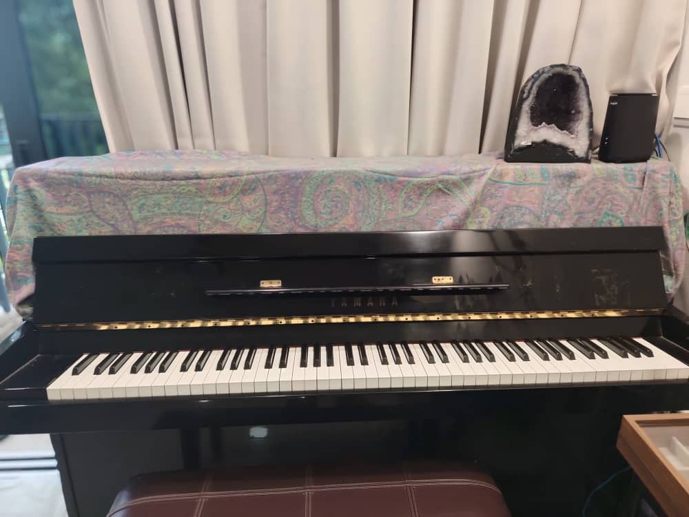 Yamaha Upright Piano - Black, Hobbies & Toys, Musical Instruments on ...