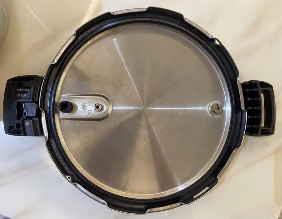Tefal Pressure Cooker 10L - $70 (Orig $299), TV & Home Appliances ...