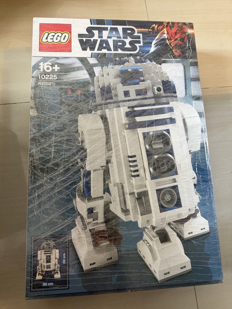 LEGO Star Wars R2-D2 10225 Set, Hobbies & Toys, Toys & Games on Carousell