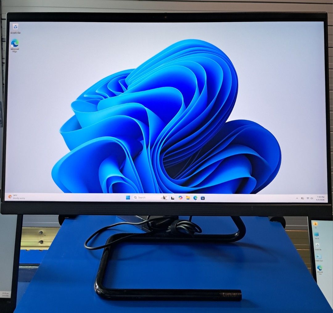 Lenovo All-in-One ( TOUCH SCREEN ), Computers & Tech, Desktops on Carousell