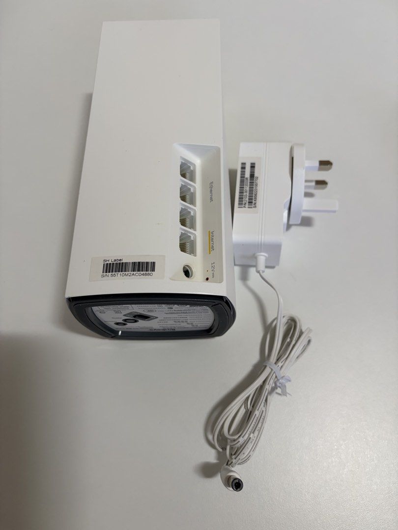 Linksys MX2001 Router with Power Adapter, Computers & Tech, Parts ...