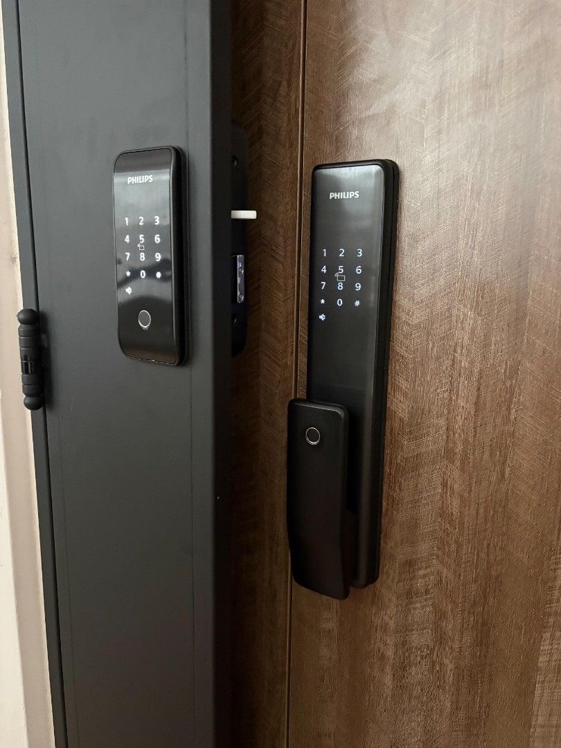 Digital Lock (Ala Carte/Bundle), Furniture & Home Living, Security ...