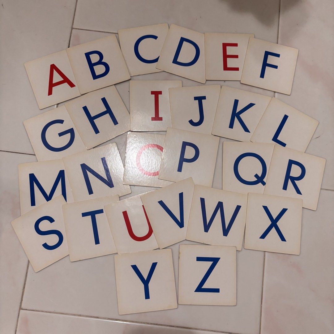 Alphabet Flash Cards, Hobbies & Toys, Toys & Games on Carousell