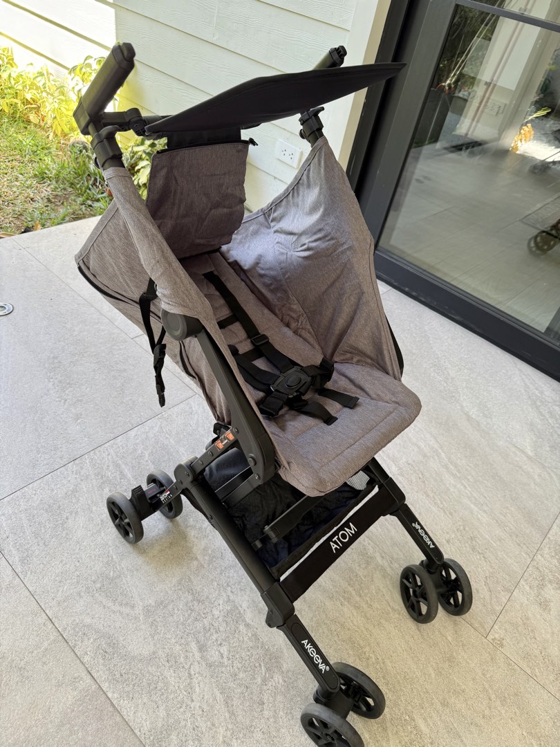 Akeeva Atom Stroller, Babies & Kids, Going Out, Strollers on Carousell