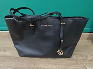 Michael Kors Blue Backpack, Women's Fashion, Bags & Wallets, Tote Bags ...