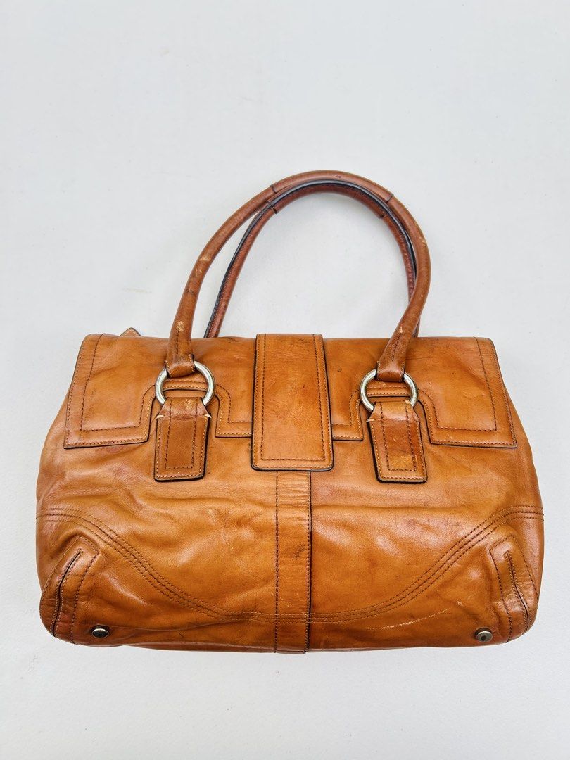 Coach Soho Hampton, Luxury, Bags & Wallets on Carousell