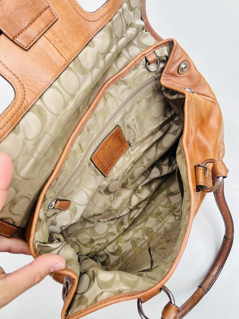 Coach Soho Hampton, Luxury, Bags & Wallets on Carousell