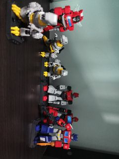 Transformers Bulkhead Prime Beast Hunters Deluxe Class Action Figures ...
