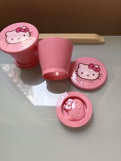 ⭐現貨⭐Hello Kitty x Jisoo 保溫杯⭐ Blackpink ⭐ Jisoo聯名 ⭐, 興趣及遊戲, 收藏品及紀念品, 明星 ...