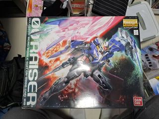 Bandai Perfect Grade 00 Raiser Gundam Model Kit, Hobbies & Toys, Toys ...
