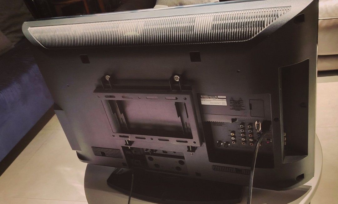 旺角自取 SONY KDL-32EX500 LCD TV 有高清數碼接收, 家庭電器, 電視 & 其他娛樂, 電視 - Carousell