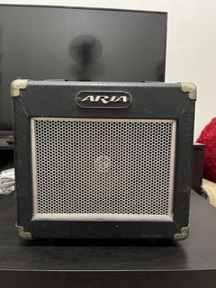Laney Guitar Amplifier, Hobbies & Toys, Music & Media, Musical ...