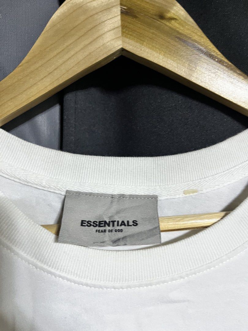 Essentials Fear of God White T-shirt, Men's Fashion, Tops & Sets ...