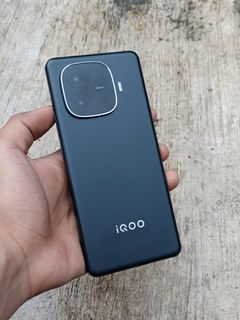 Iqoo 12 Dijual | Carousell Indonesia