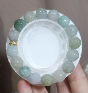 Jade Bead Bracelet, Women's Fashion, Jewelry & Organizers, Bracelets on ...