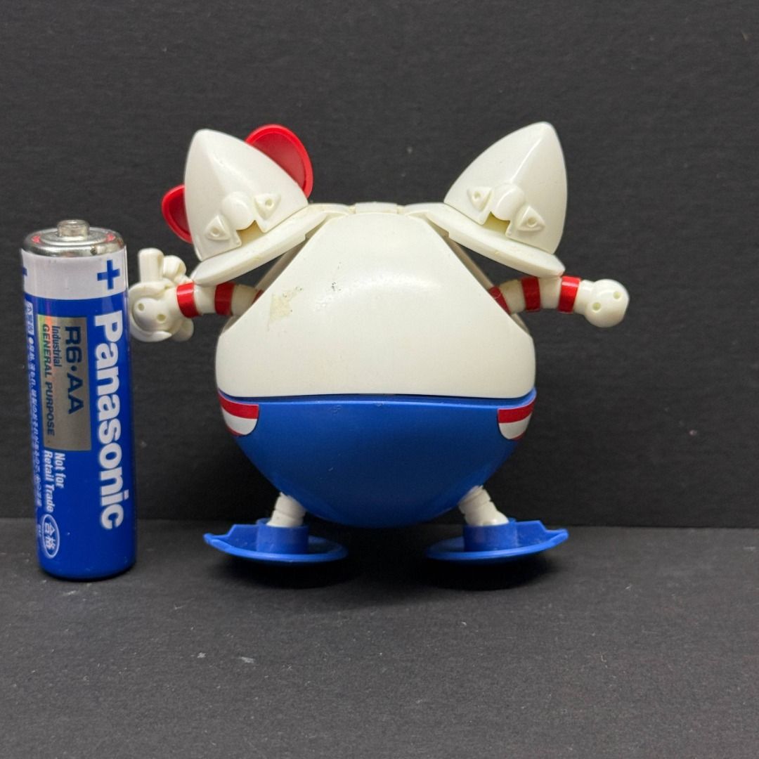 【SHIP FROM MALAYSIA】 Bandai Haropla Gundam x Hello Kitty Haro Model Kit ...