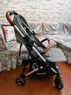 Skisopgo Pet Stroller, Babies & Kids, Going Out, Strollers on Carousell
