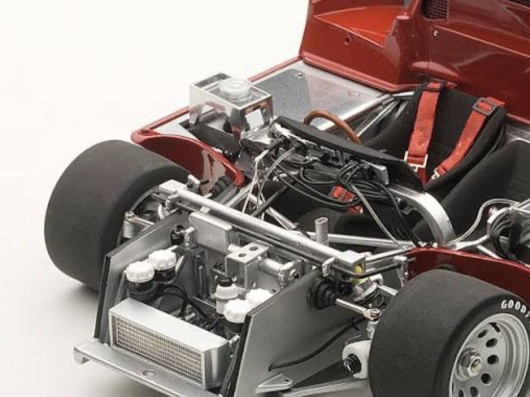 1/18 Autoart Alfa Romeo 33 TT 12, Hobbies & Toys, Toys & Games on Carousell