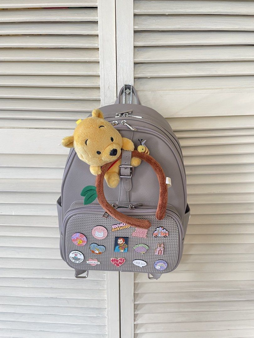 Grey Backpack with Pins and Accessories, Women's Fashion, Bags ...