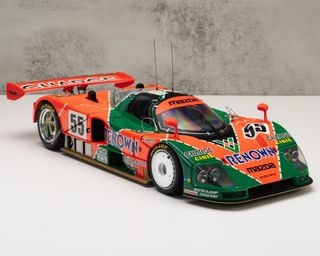 1/18 Autoart Alfa Romeo 33 TT 12, Hobbies & Toys, Toys & Games on Carousell