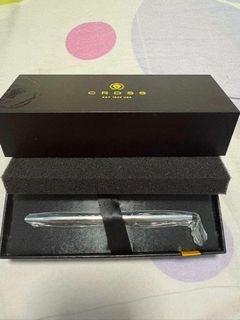 Classic Ballpoint Pen / Black ink / Pink grip, Hobbies & Toys ...