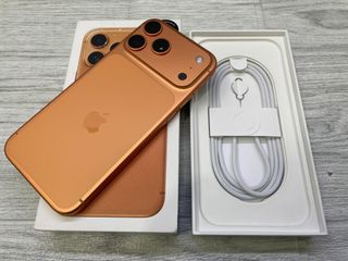 iPhone 17 Pro Max 2TB Orange, Telepon Seluler & Tablet, iPhone, iPhone ...