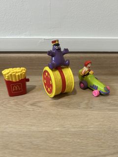 2004 McDonald's Aladdin Happy Meal Toys - Elephant Abu, Hobbies & Toys ...