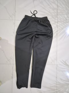Sweatpants abu Dijual | Beli 100+ Sweatpants abu online | Carousell ...