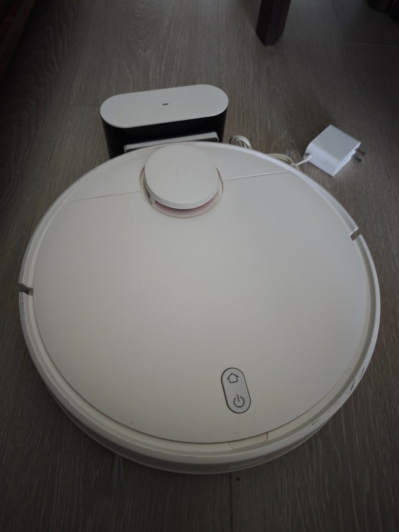 Xiaomi Robot Vacuum Cleaner 3C, 家庭電器, 吸塵機 ＆ 家居清潔電器 - Carousell