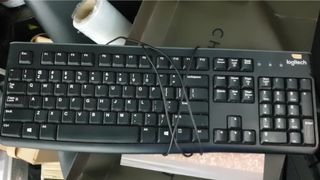 Logitech Wireless Keyboard with Wrist Rest, Computers & Tech, Parts ...