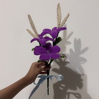 *BULK AVAIL* CUSTOMISE* lily flower pipe cleaner keychain, Hobbies ...