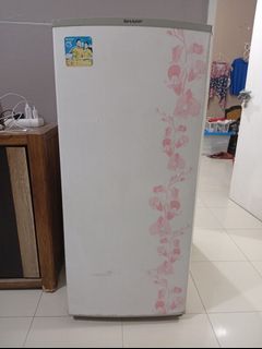 Kulkas second Dijual | Beli 100+ Kulkas second online | Carousell Indonesia
