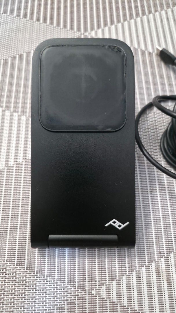 Peak Design Wireless Charging Stand, Mobile Phones & Gadgets, Mobile ...