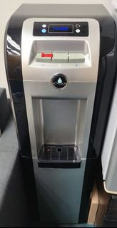 Bonaqua Water Dispenser with Hot and Cold Taps, 家庭電器, 廚房電器, 濾水器及飲水機 ...