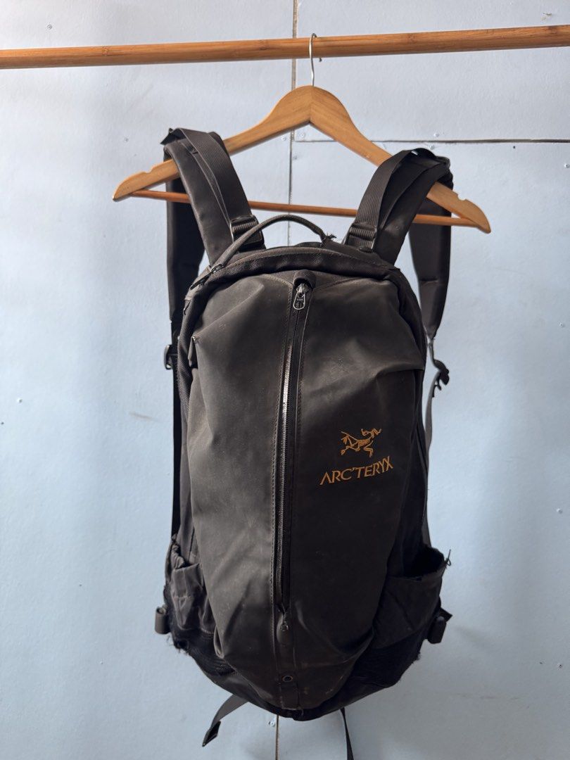 Arcteryx Bag, Men's Fashion, Bags, Backpacks on Carousell