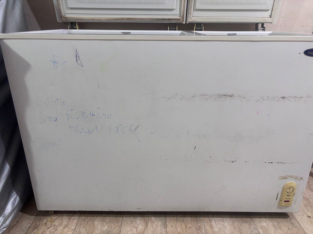 Fujidenzo Chest Freezer 10CU ft Negotiable, TV & Home Appliances ...