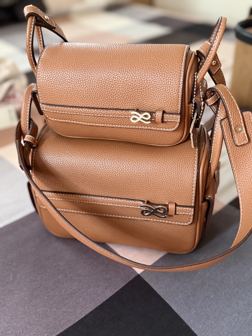 HOLB Treasure Belt, Women's Fashion, Bags & Wallets, Shoulder Bags on ...
