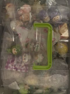 [Architecture/Interior Architecture] Assorted Miniature People Figures ...