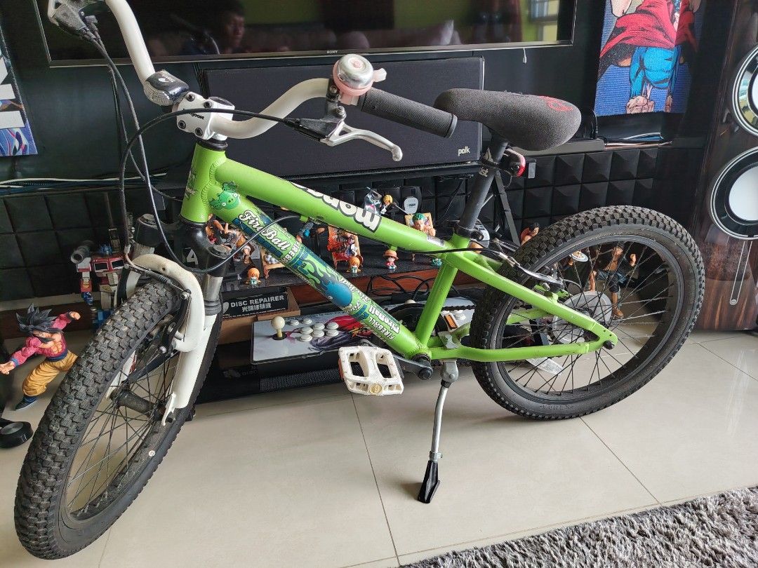 Mongoose Fireball Junior MTB - Green, Sports Equipment, Bicycles ...