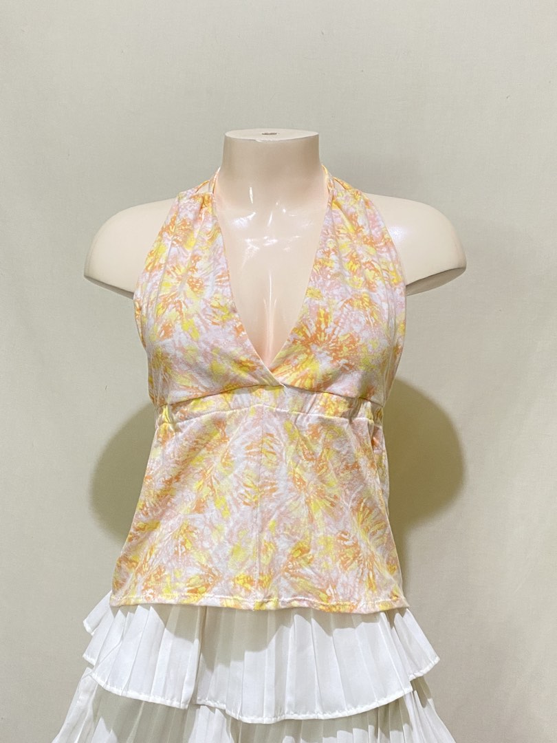 PASTEL ORANGE HALTER TOP, Women's Fashion, Tops, Others Tops on Carousell