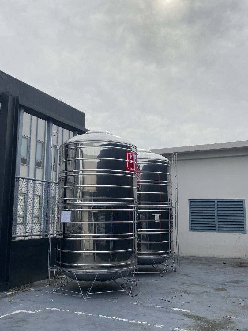 Stainless water tank Specs: BSTR 6,0000liters vertical, Everything Else ...