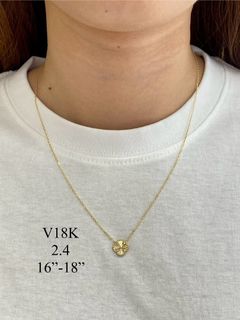 18k Saudi Gold Vca Alhambra necklaces, Women's Fashion, Jewelry ...