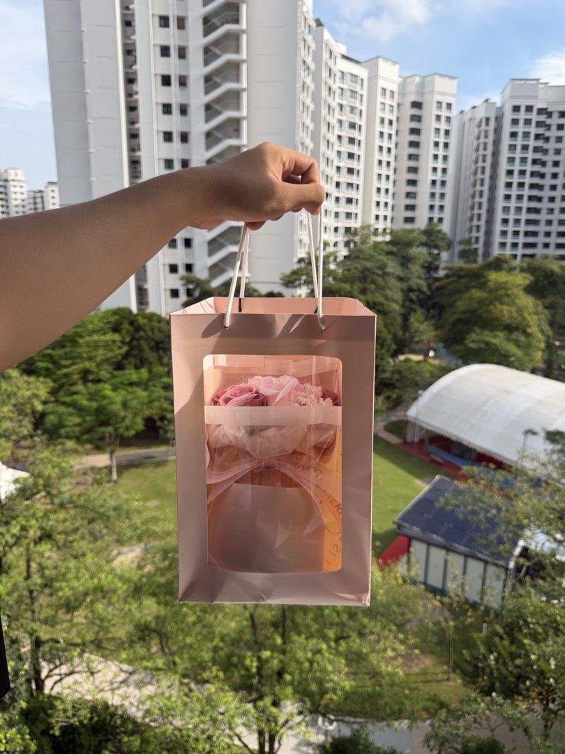 Pink Soap Flower Bouquet with Gift Bag, Hobbies & Lifestyle, Flowers ...