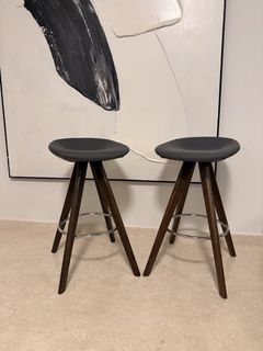 Set of 2 Black Modern Bar Stools, Furniture & Home Living, Furniture ...