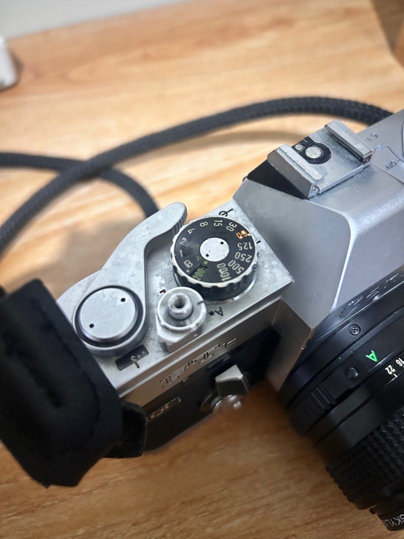 Canon FTb QL SLR Film Camera, Photography, Cameras on Carousell
