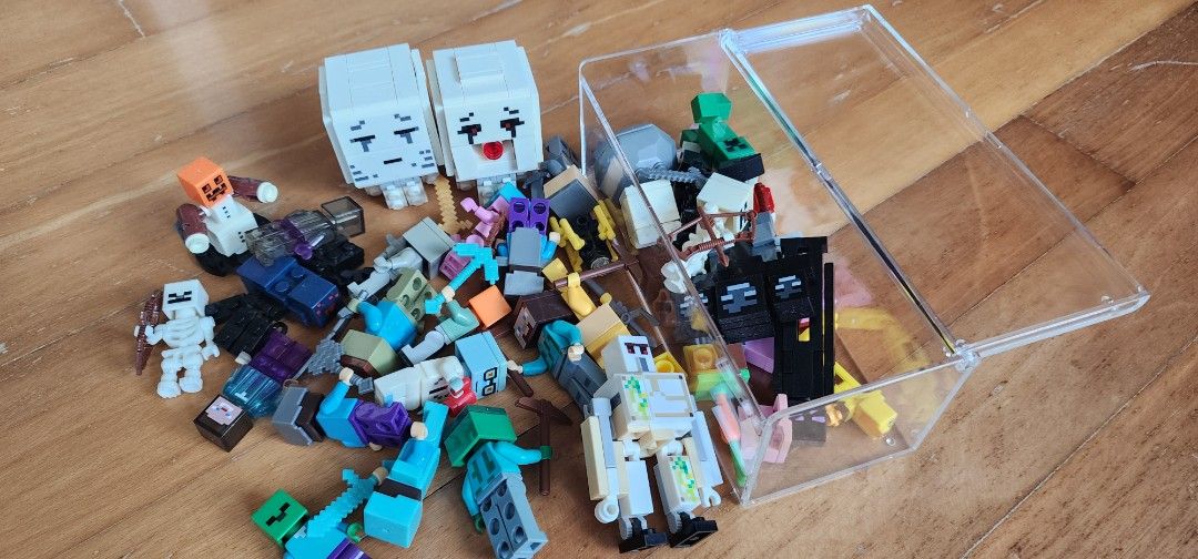 LEGO Minecraft The End Battle Set 21105 with various non lego figurines ...