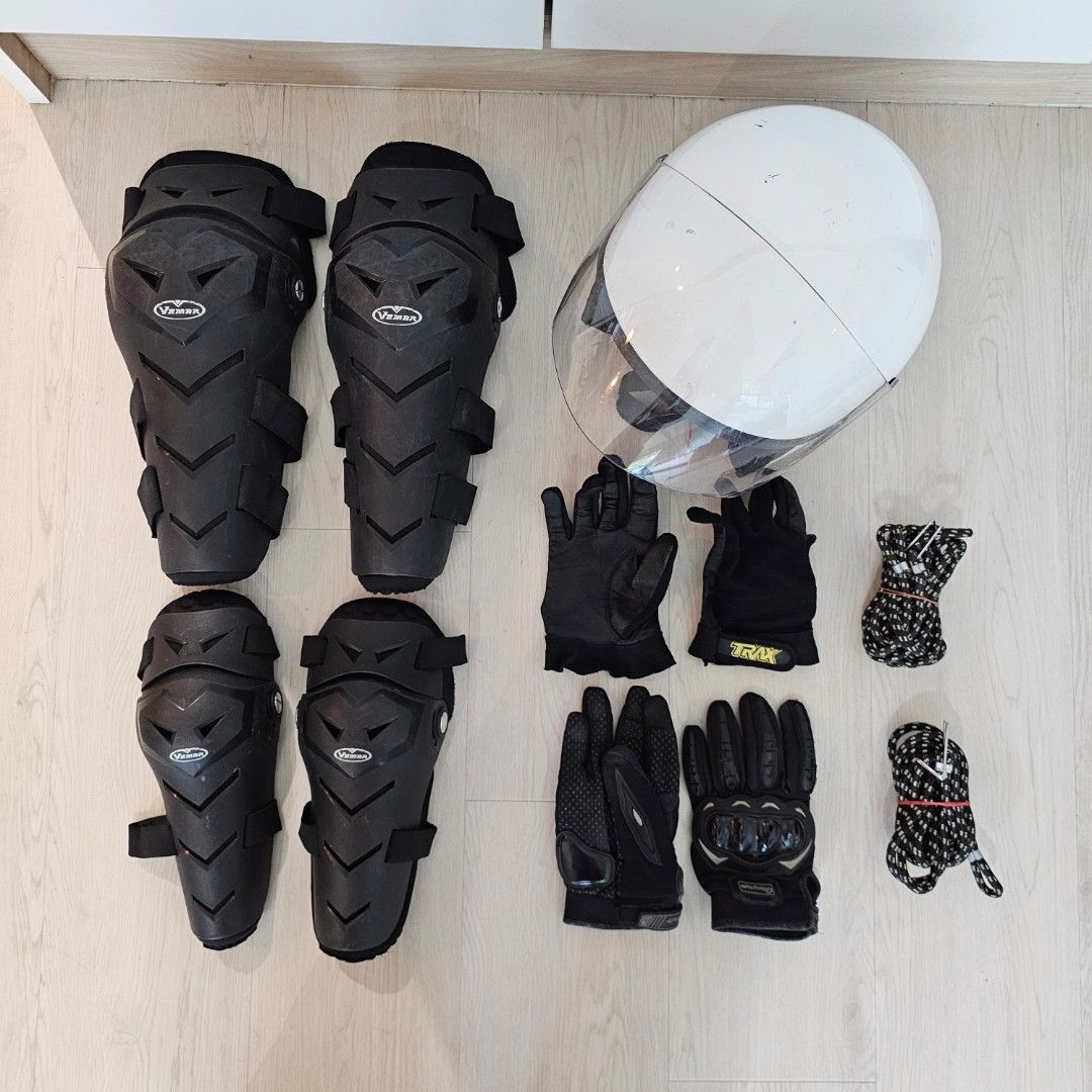 Motorcycle Gear Set - Helmet, Gloves, Knee Pads, etc., Motorcycles ...